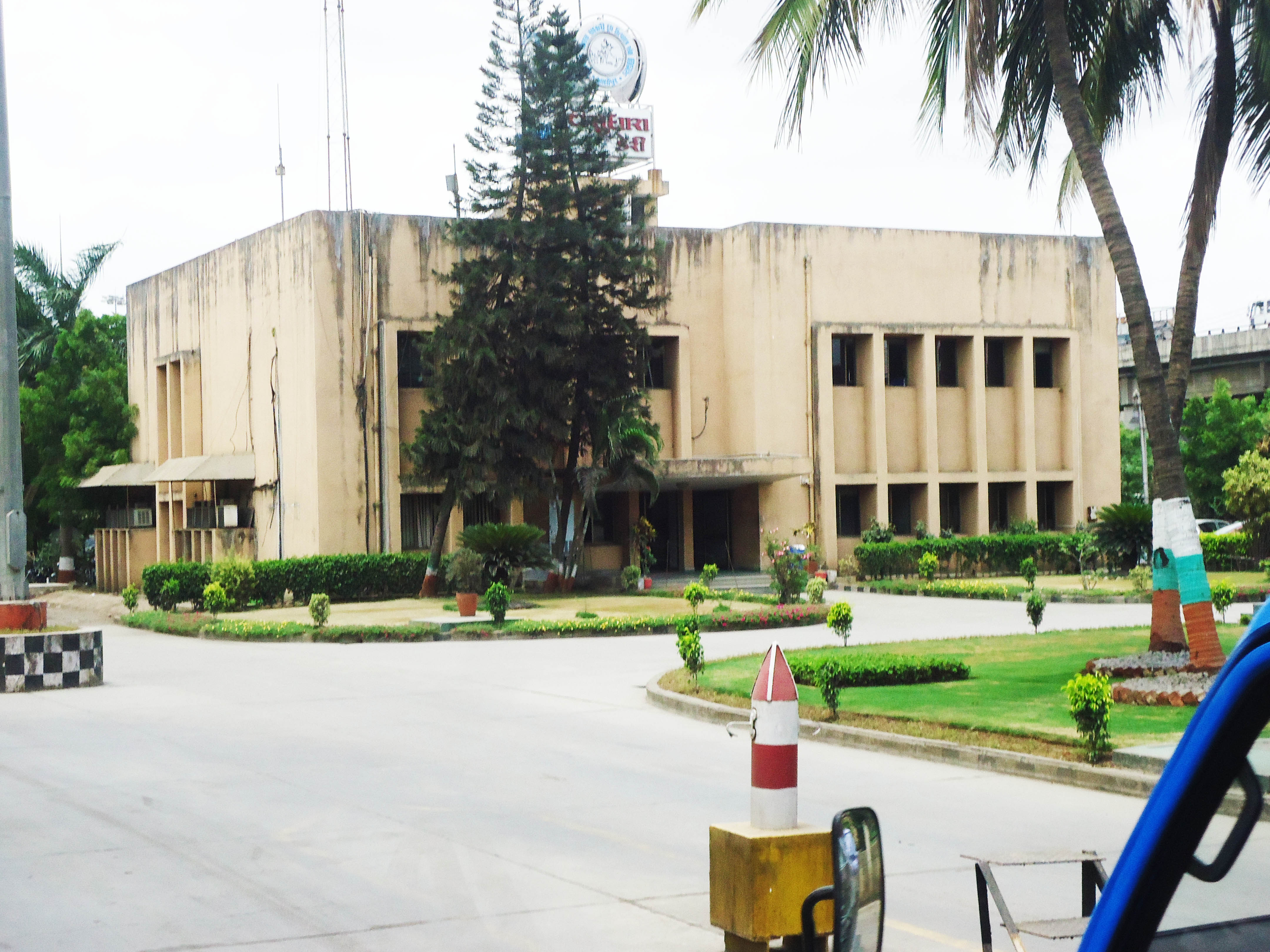 Vasudhara-VALSAD DIST. CO.OP. MILK PRODUCERS' UNION LTD.,ALIPUR